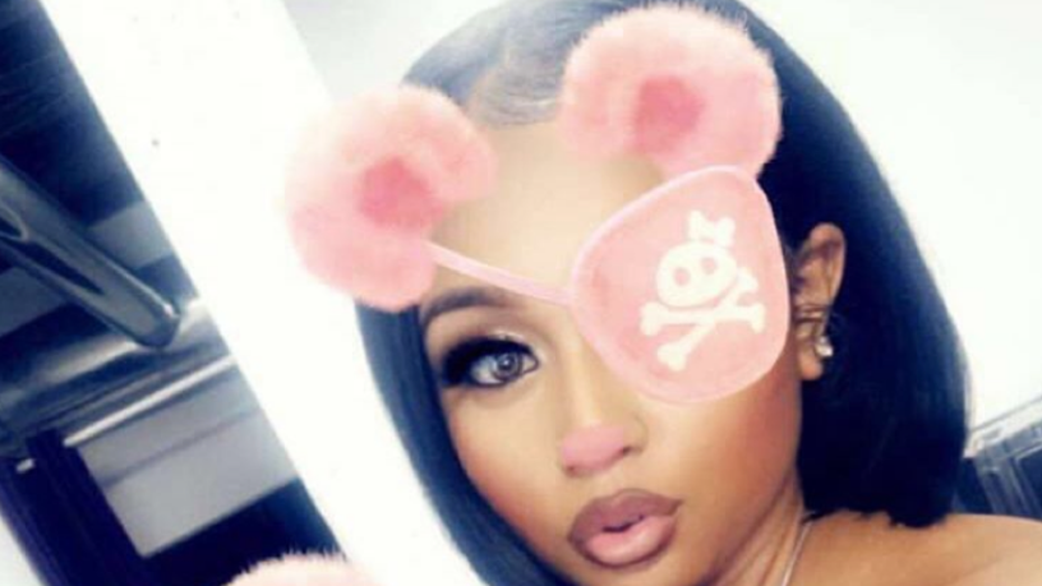 Baddie Gi and Jade Hot Shots