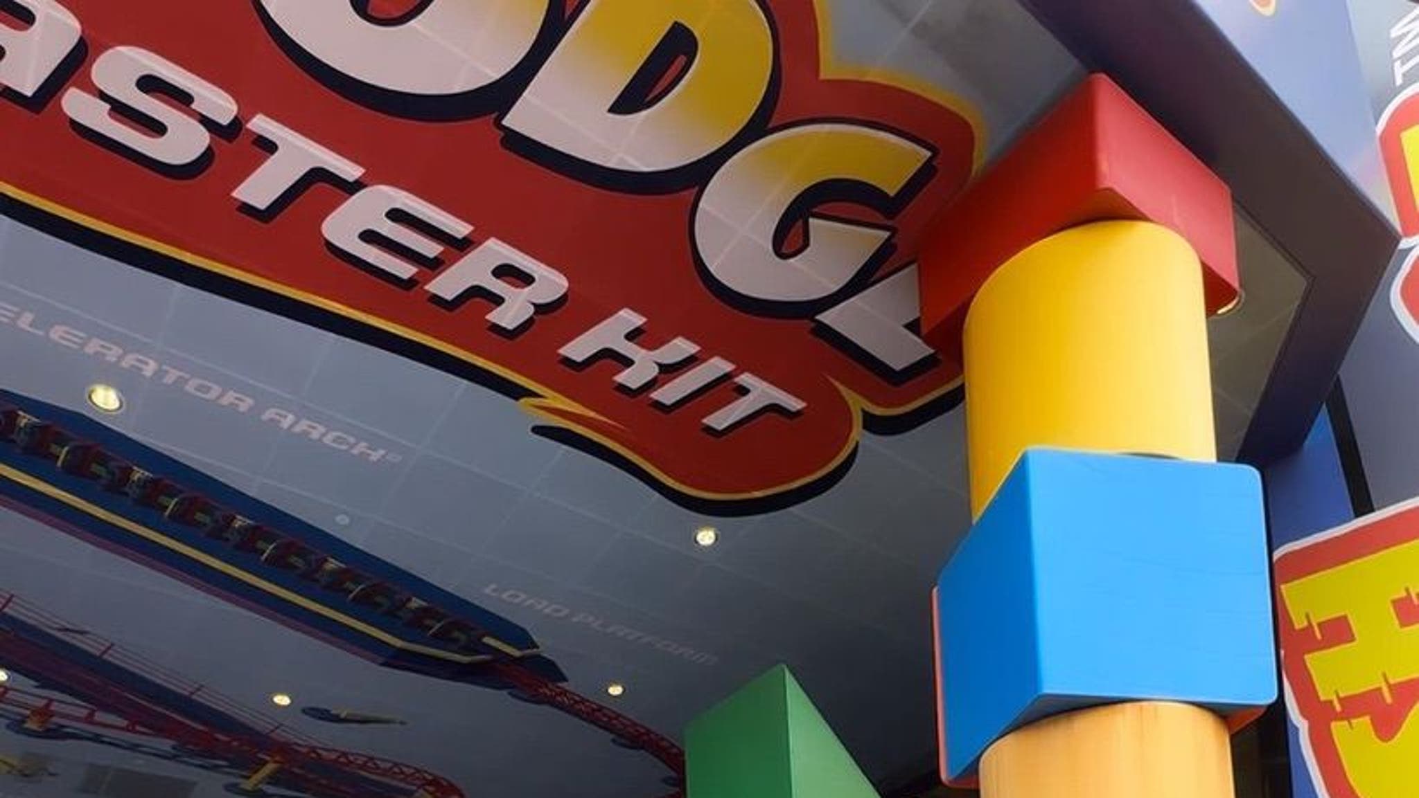 JoJo Siwa Hits Disney World!