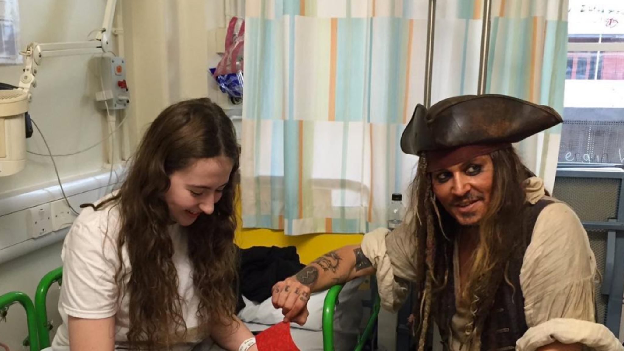 Johnny Depp Visits Children's Hospital as Jack Sparrow