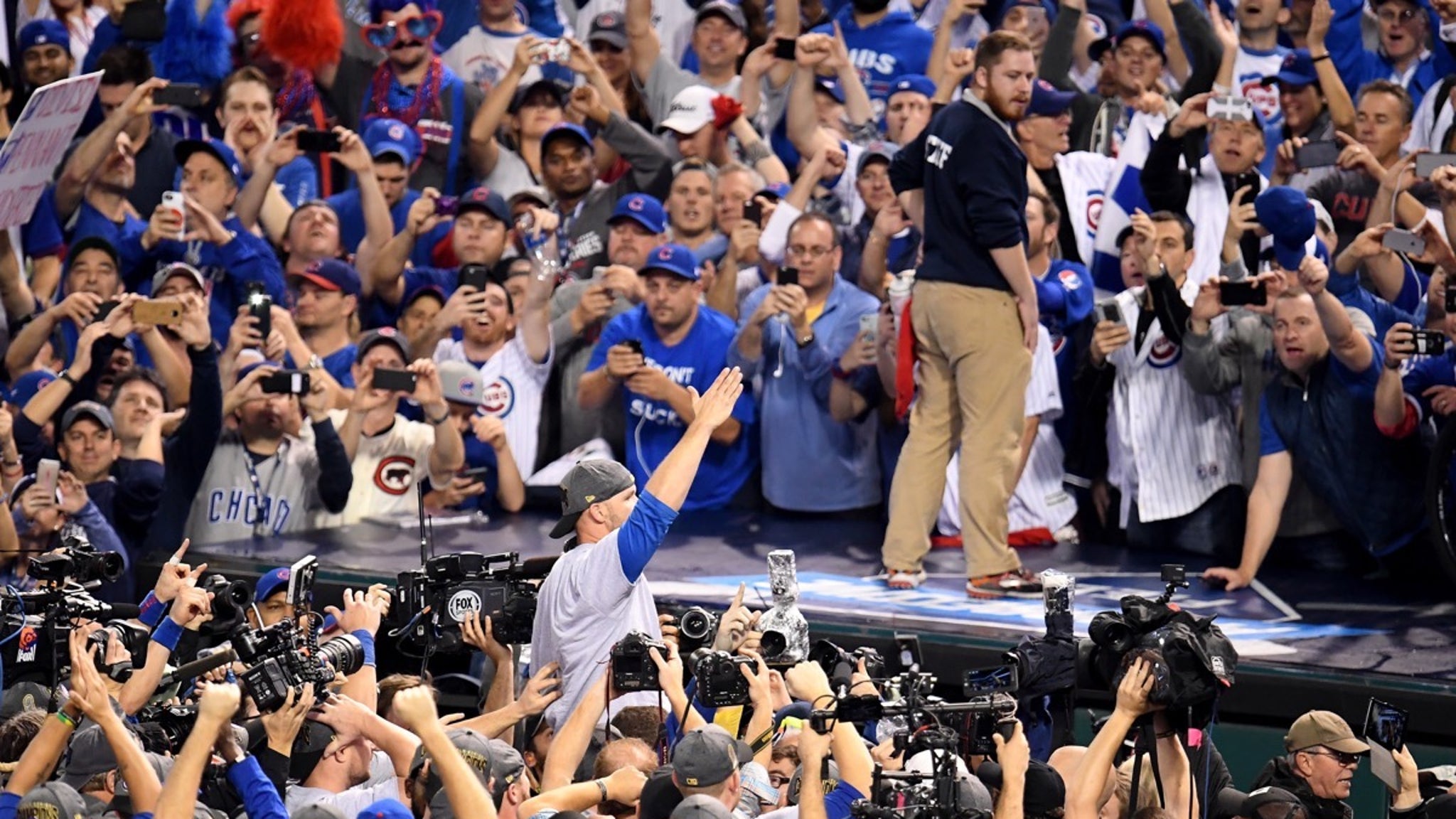 World Series -- Celebrity and Fan Reactions