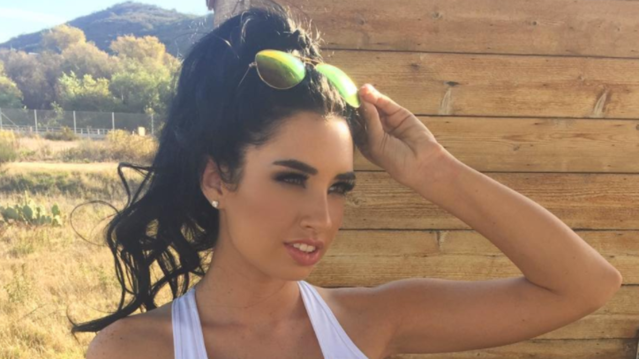 Paris Dylan's Sexy Shots