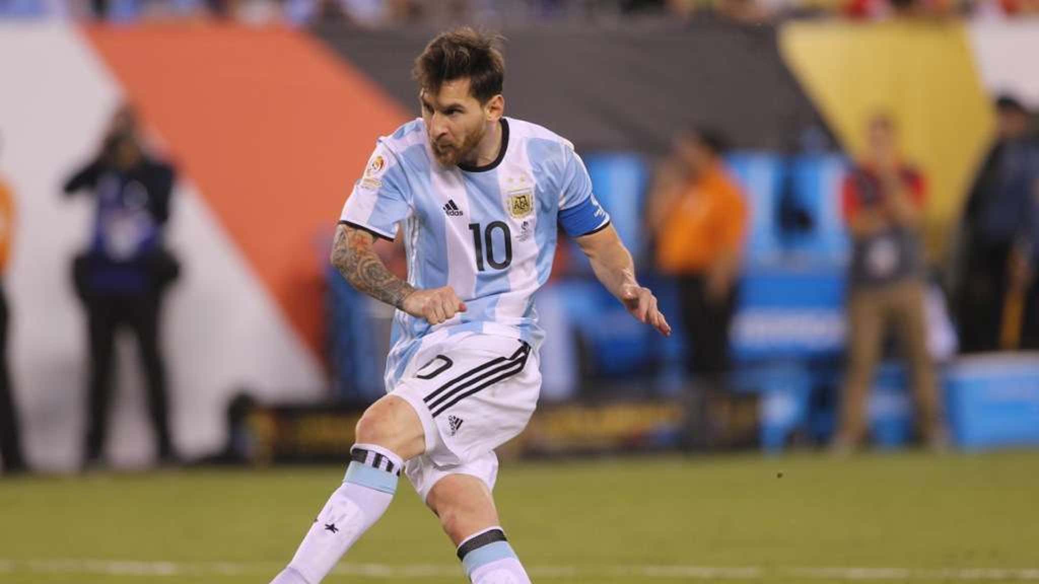 Lionel Messi's Big Miss