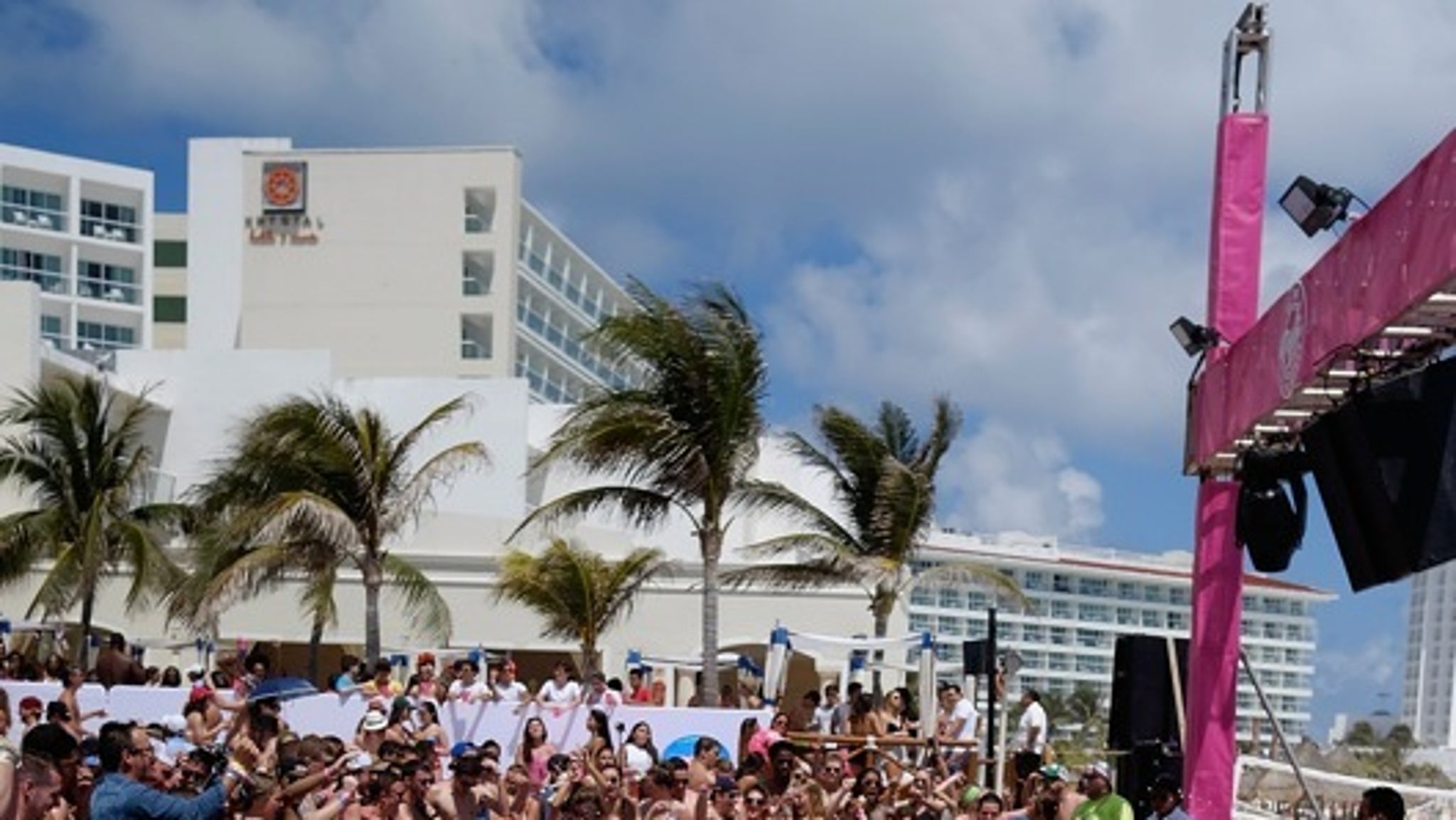 Victoria's Secret PINK Spring Break Party