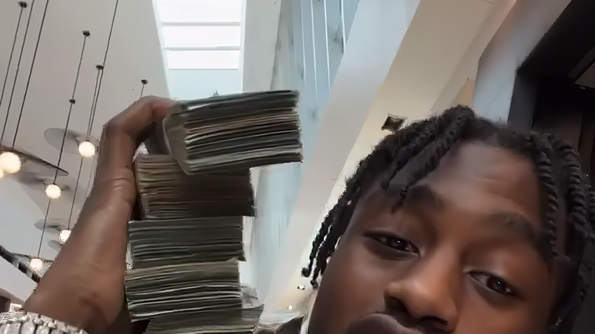 Stars Makin' It Rain Money!