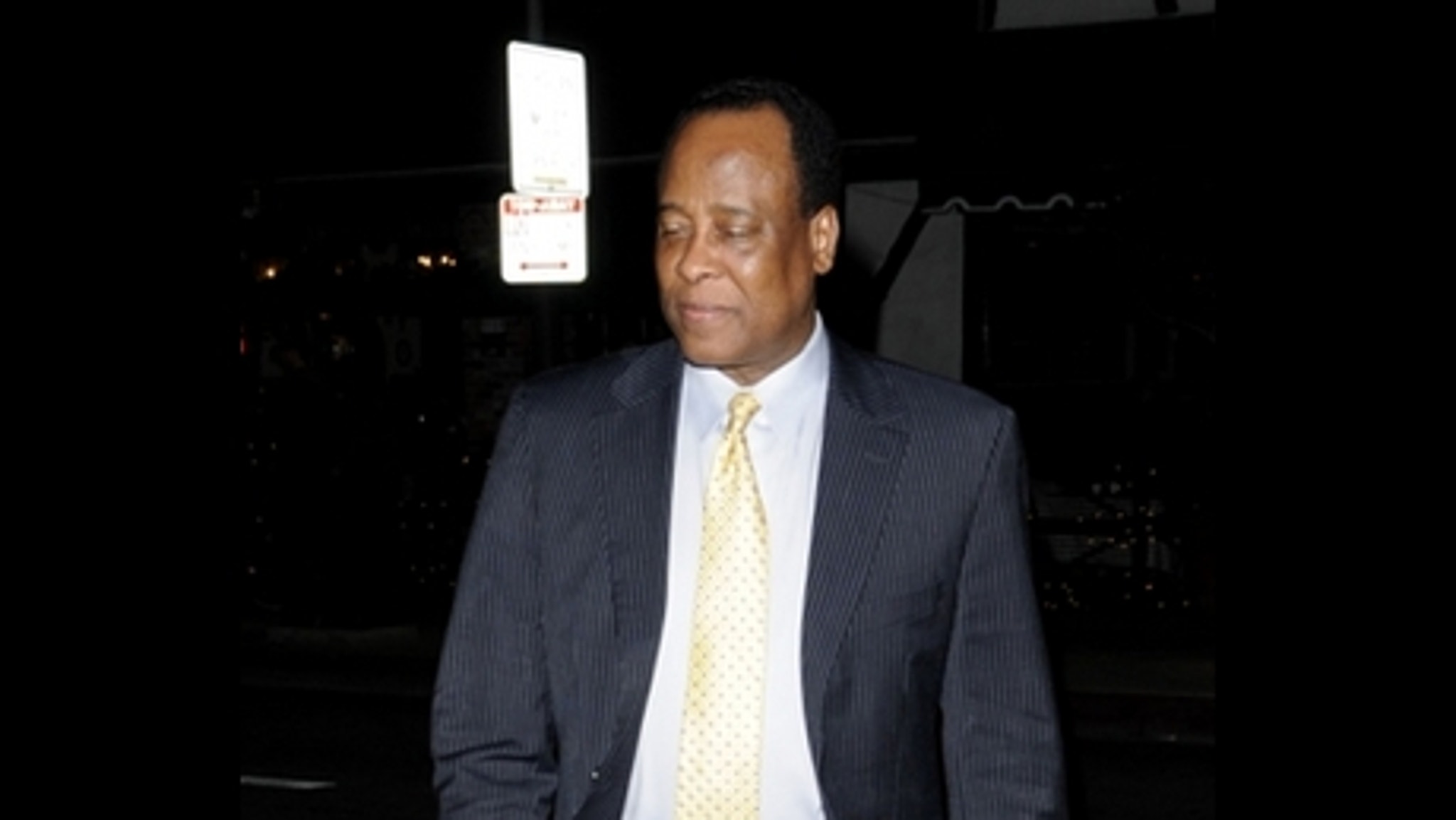 Conrad Murray - Fit To Be Tied