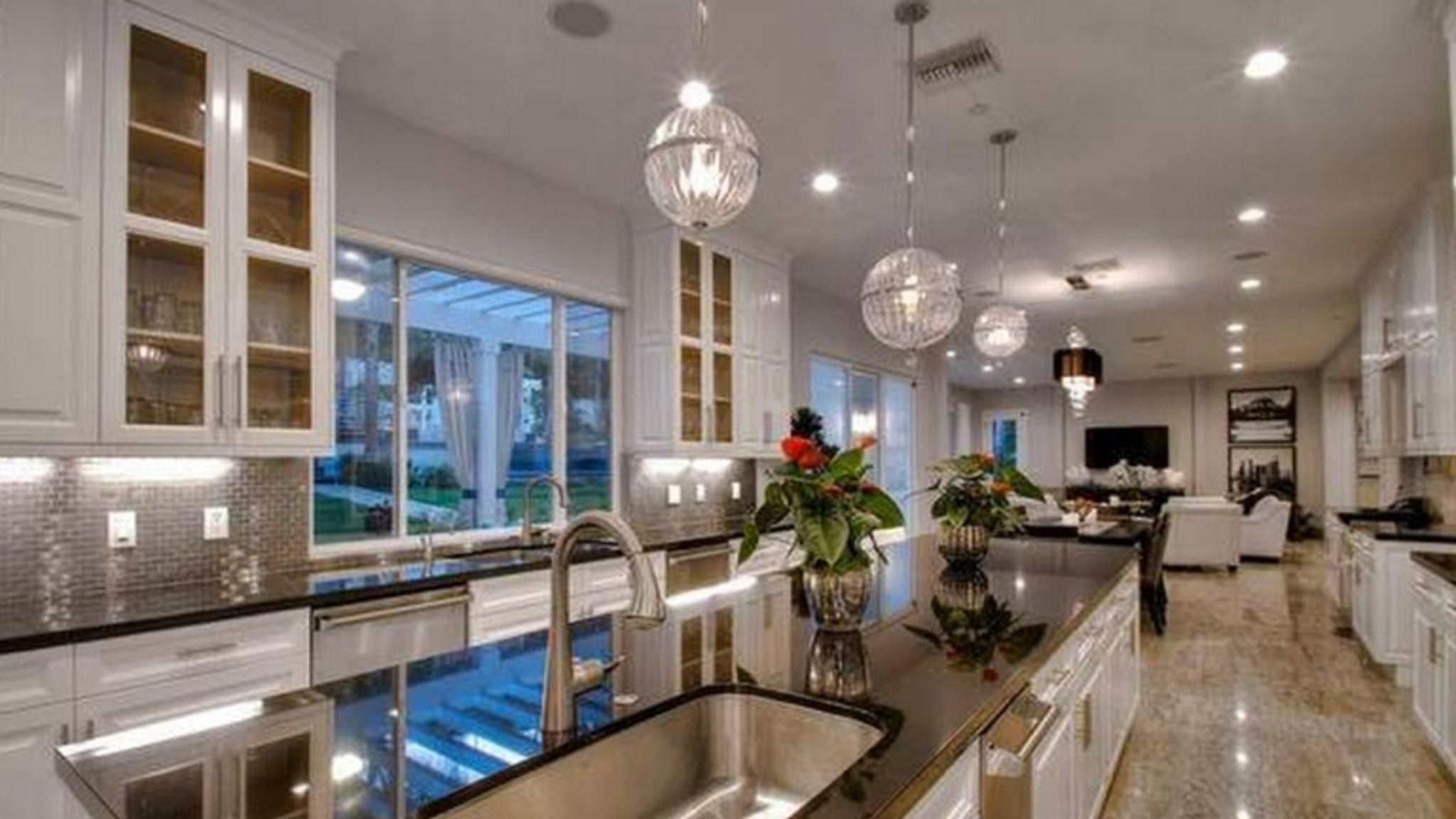 Diddy's Bev Hills Mansion