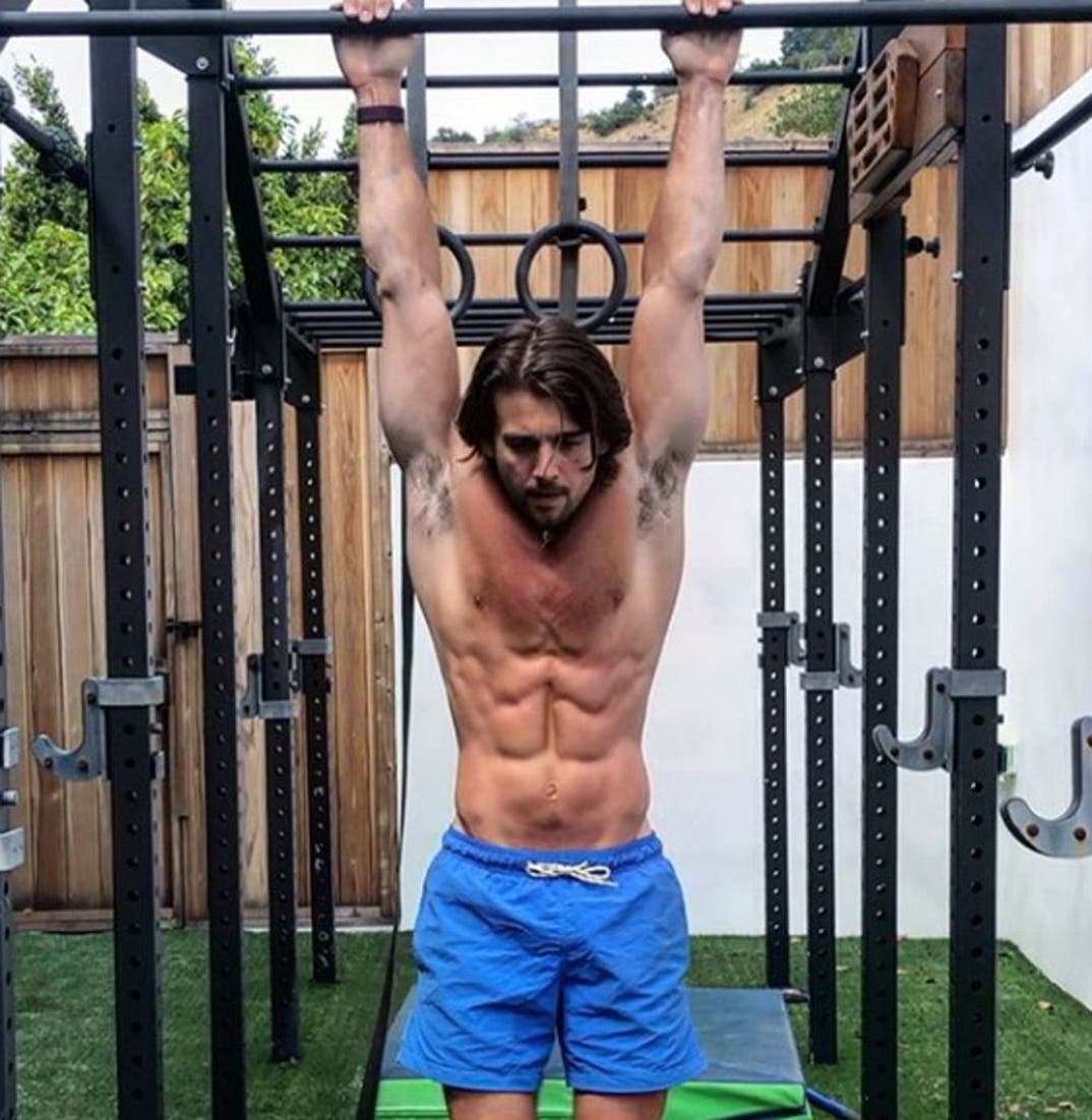 Johnny Deluca Shirtless