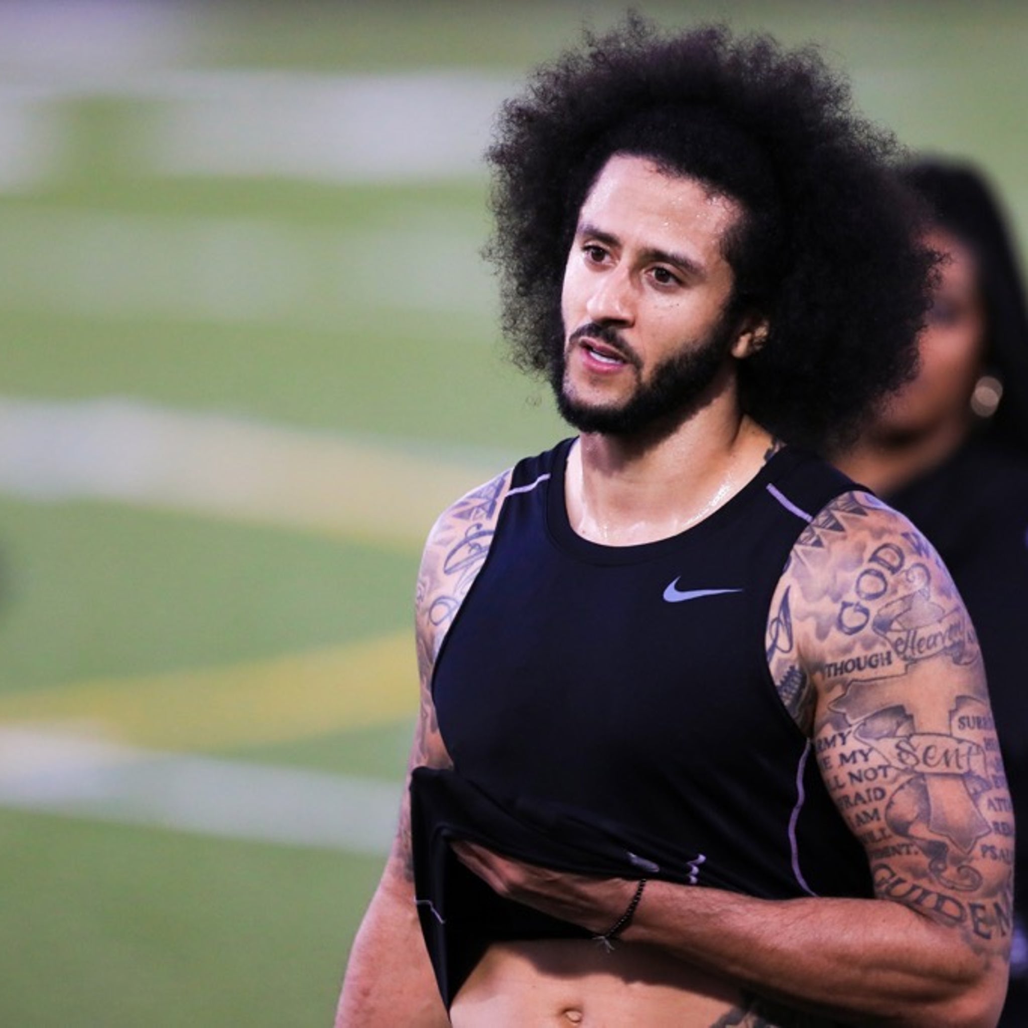 Colin Kaepernick Tattoos Cófra Colin Kaepernick- The NFL Workout