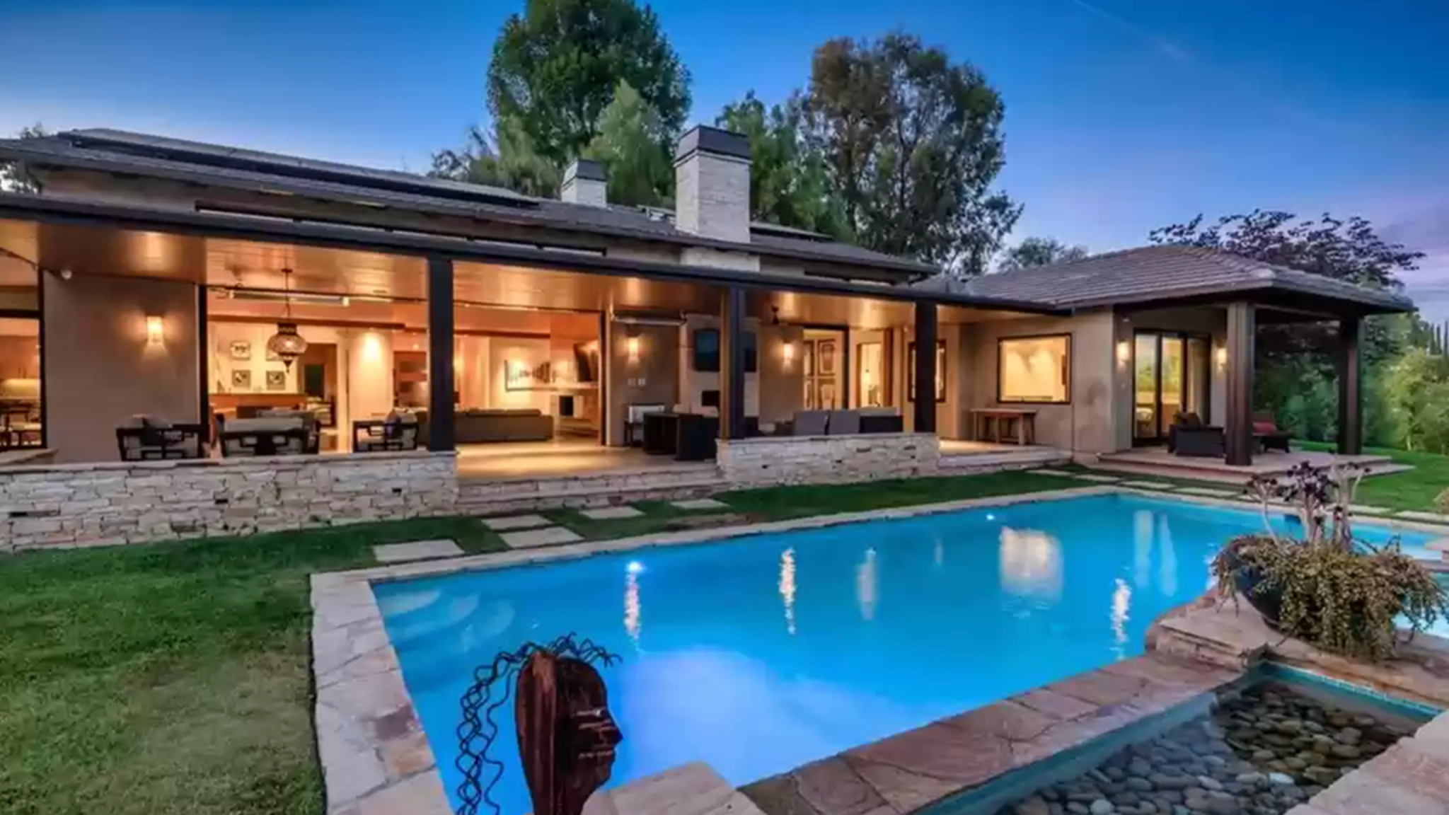 NFL's Jared Goff Sells California Mansion