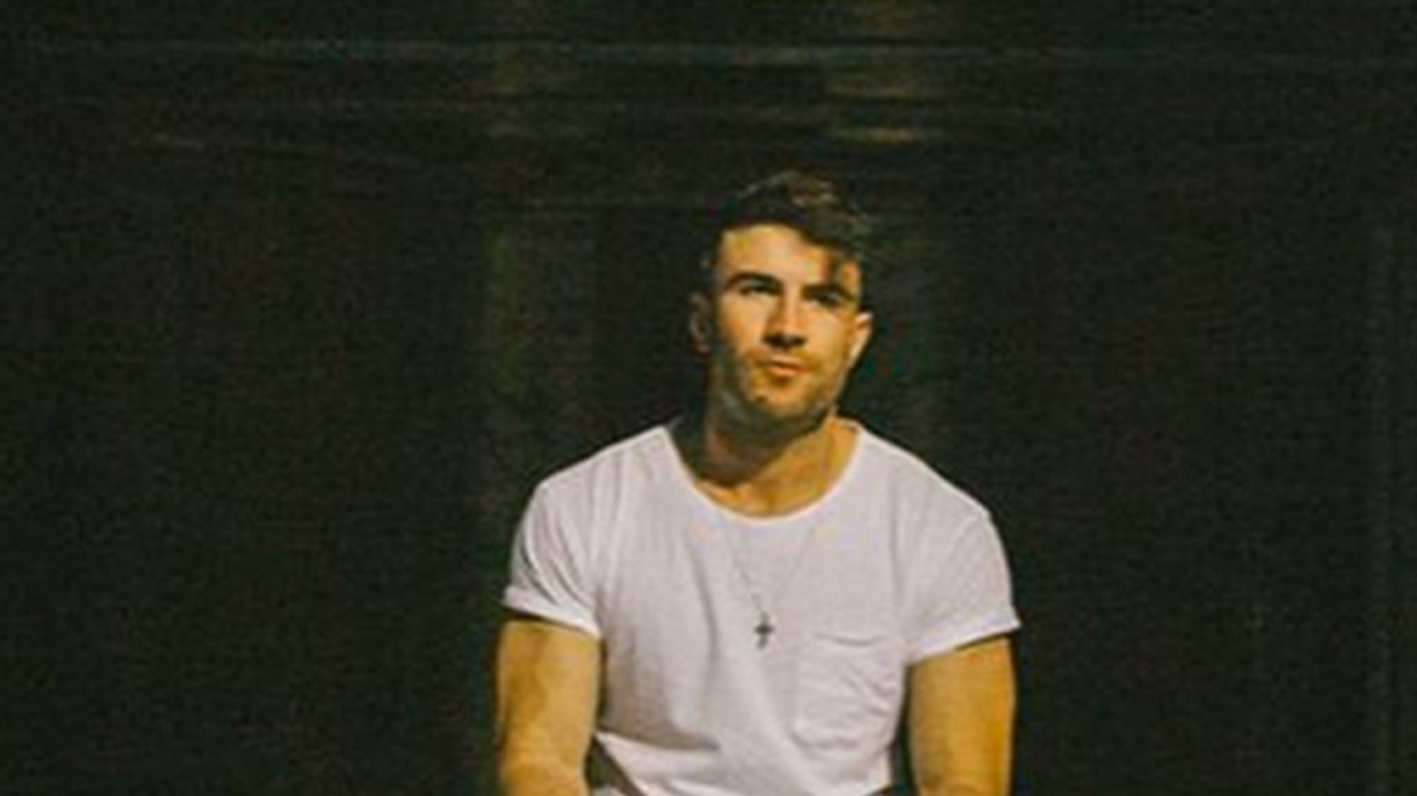 Sam Hunt's Sexy Instagram Photos