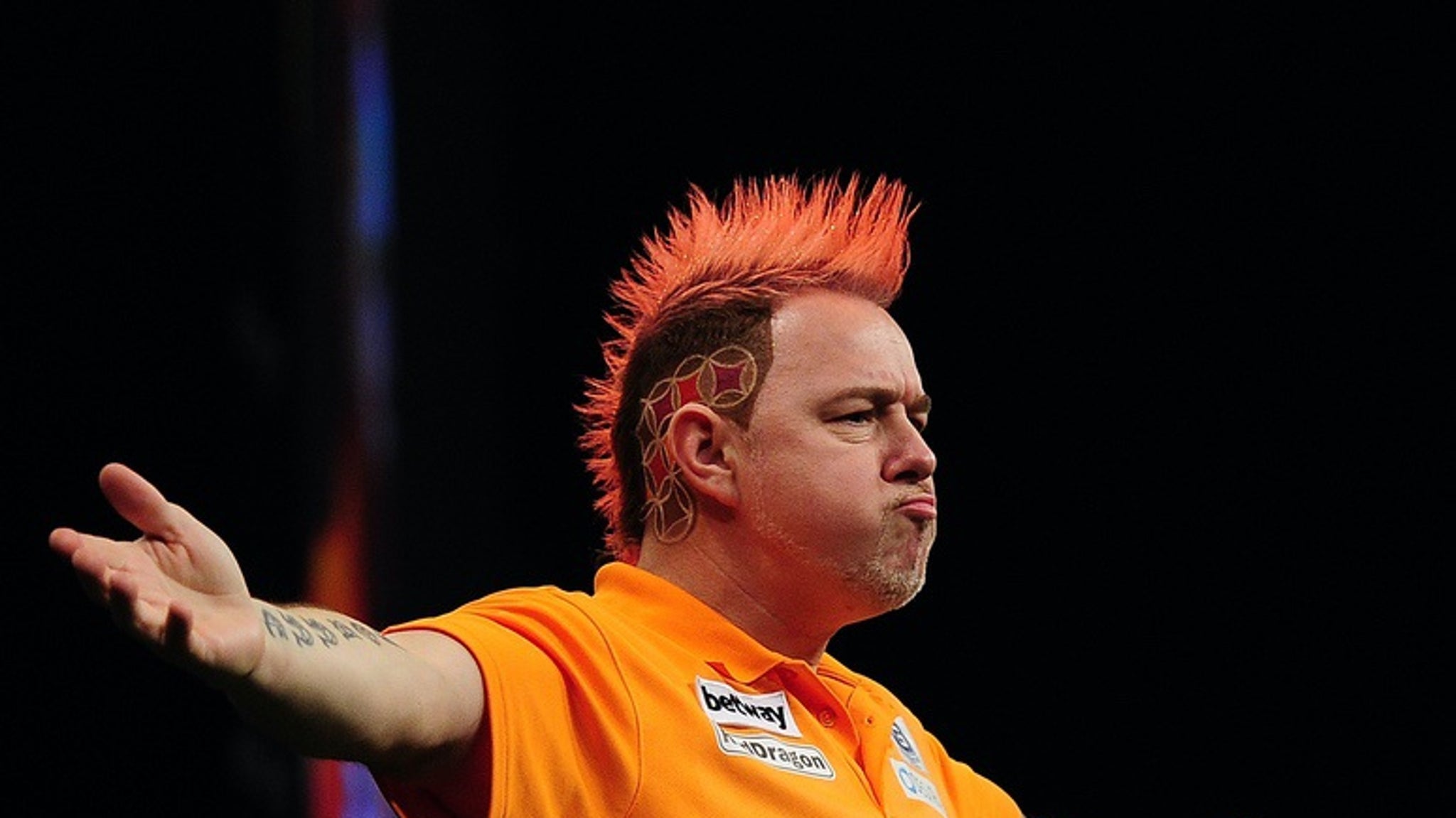 Peter Wright's Wild Looks