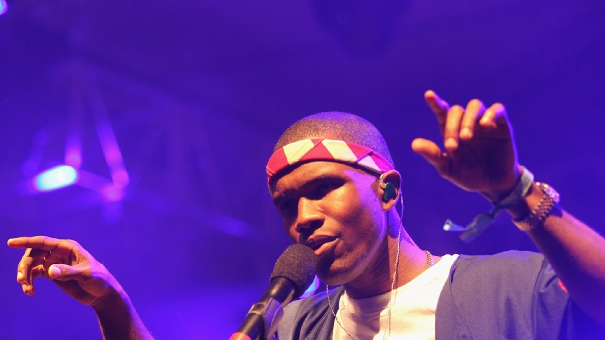 Frank Ocean Performance Pics