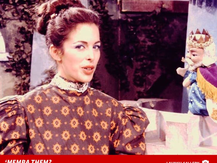 Lady Aberlin on 'Mister Rogers' Neighborhood' ... 'Memba Her?!