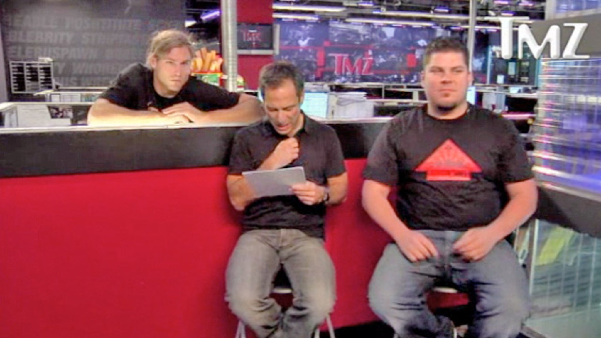 TMZ Live 12/14/09 - Michael Jackson