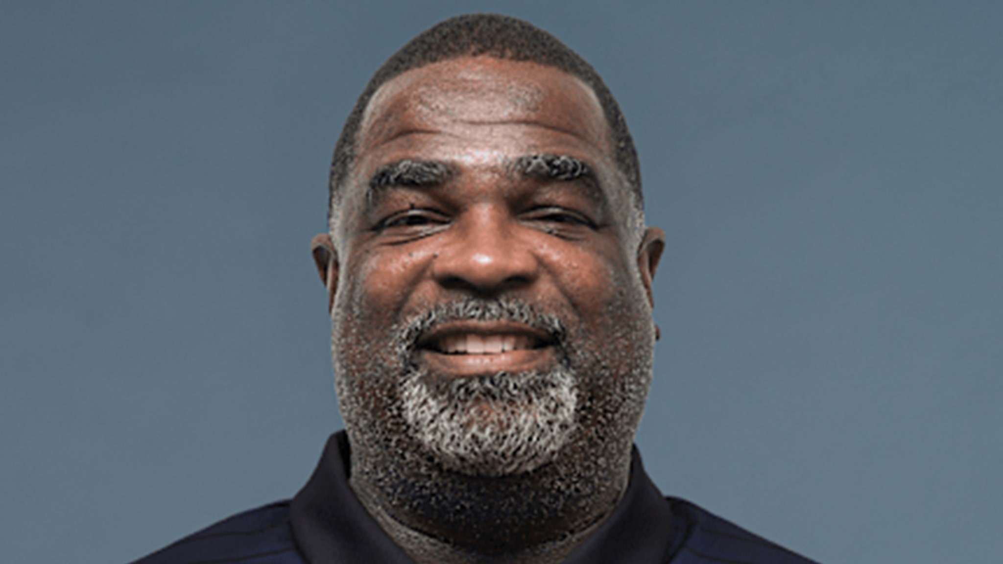 Patriots Coach Terrell Williams Suffers Medical Scare on Sideline ...