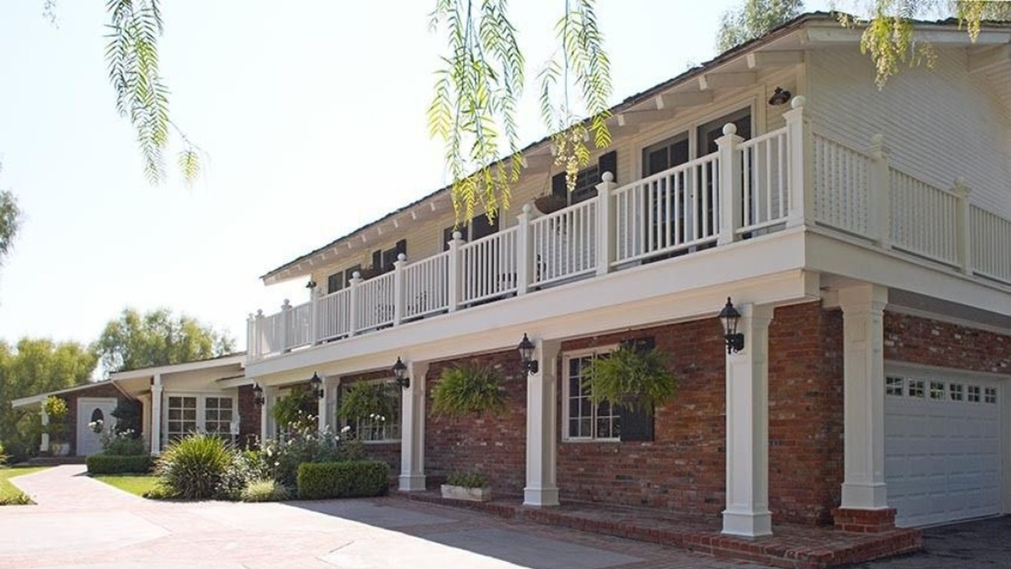 Miley Cyrus New House