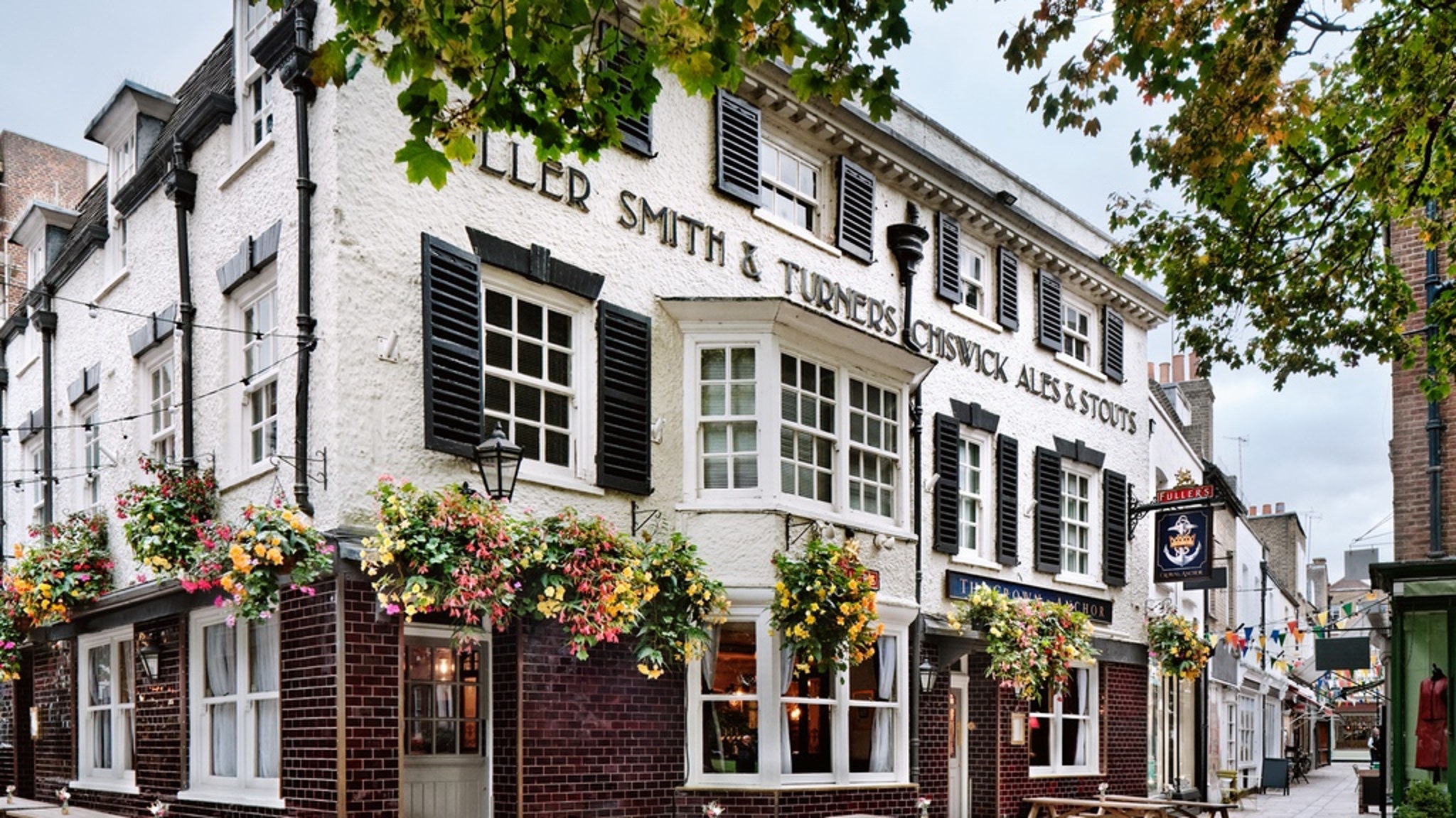 'Ted Lasso' Bar On Airbnb