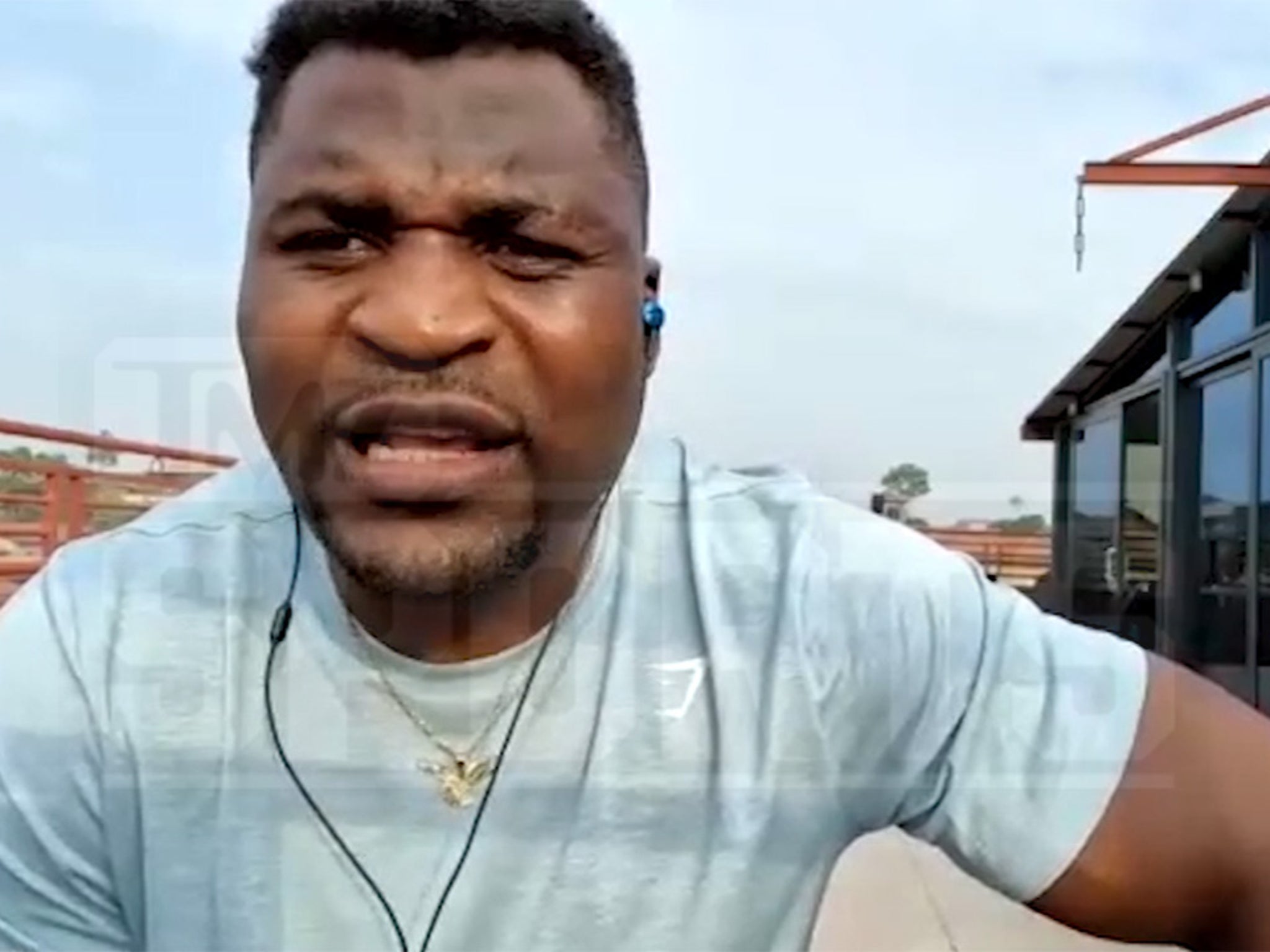 Peyton Manning Forehead Illuminati