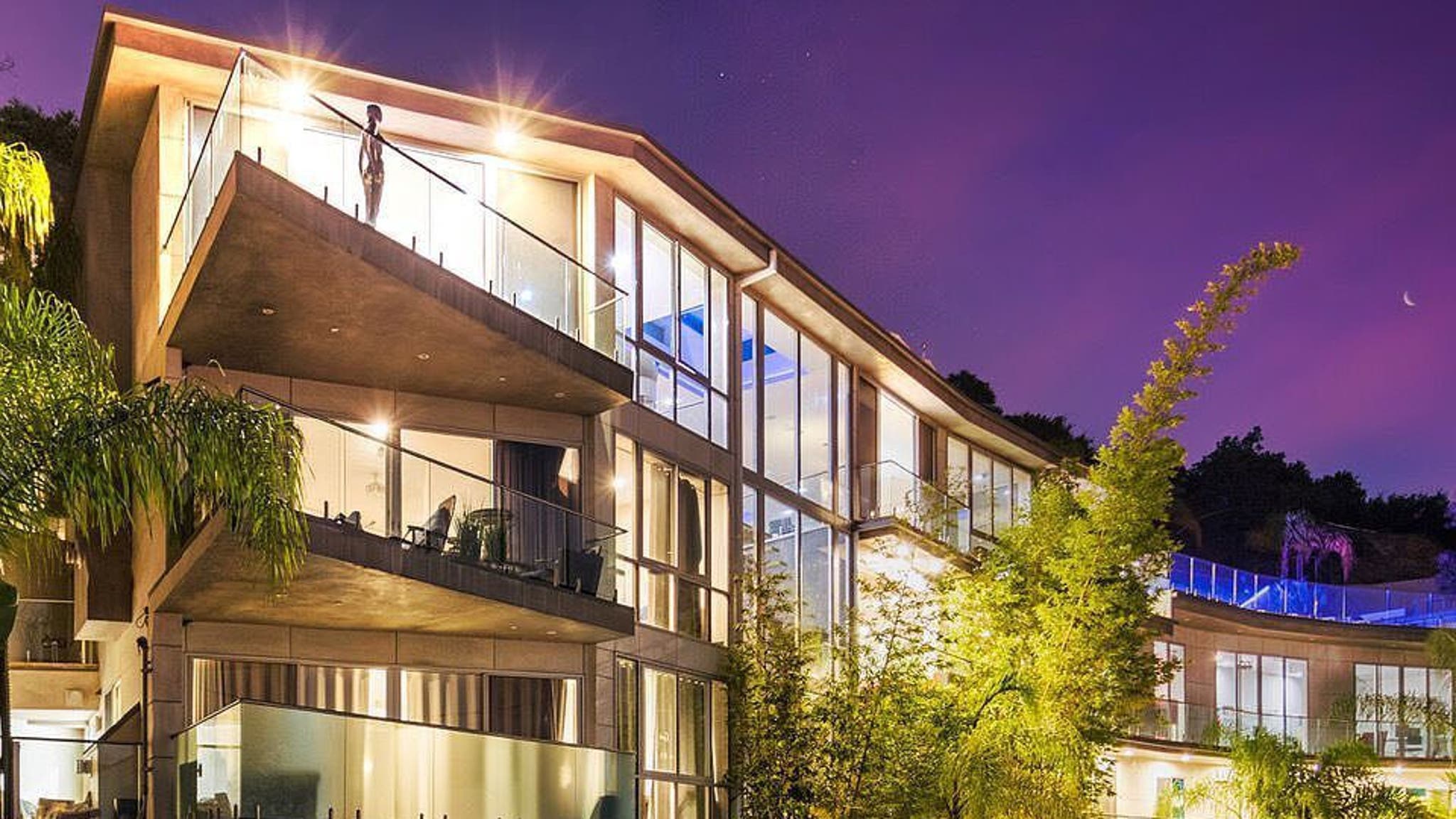 Hype House For Rent For $50k A Month