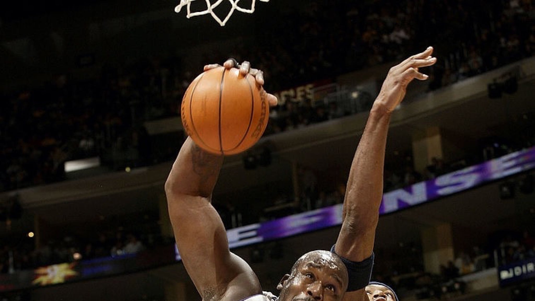 Shaq On The Court