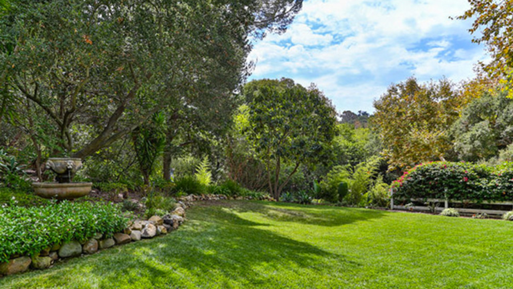 Miley Cyrus' Malibu Mansion