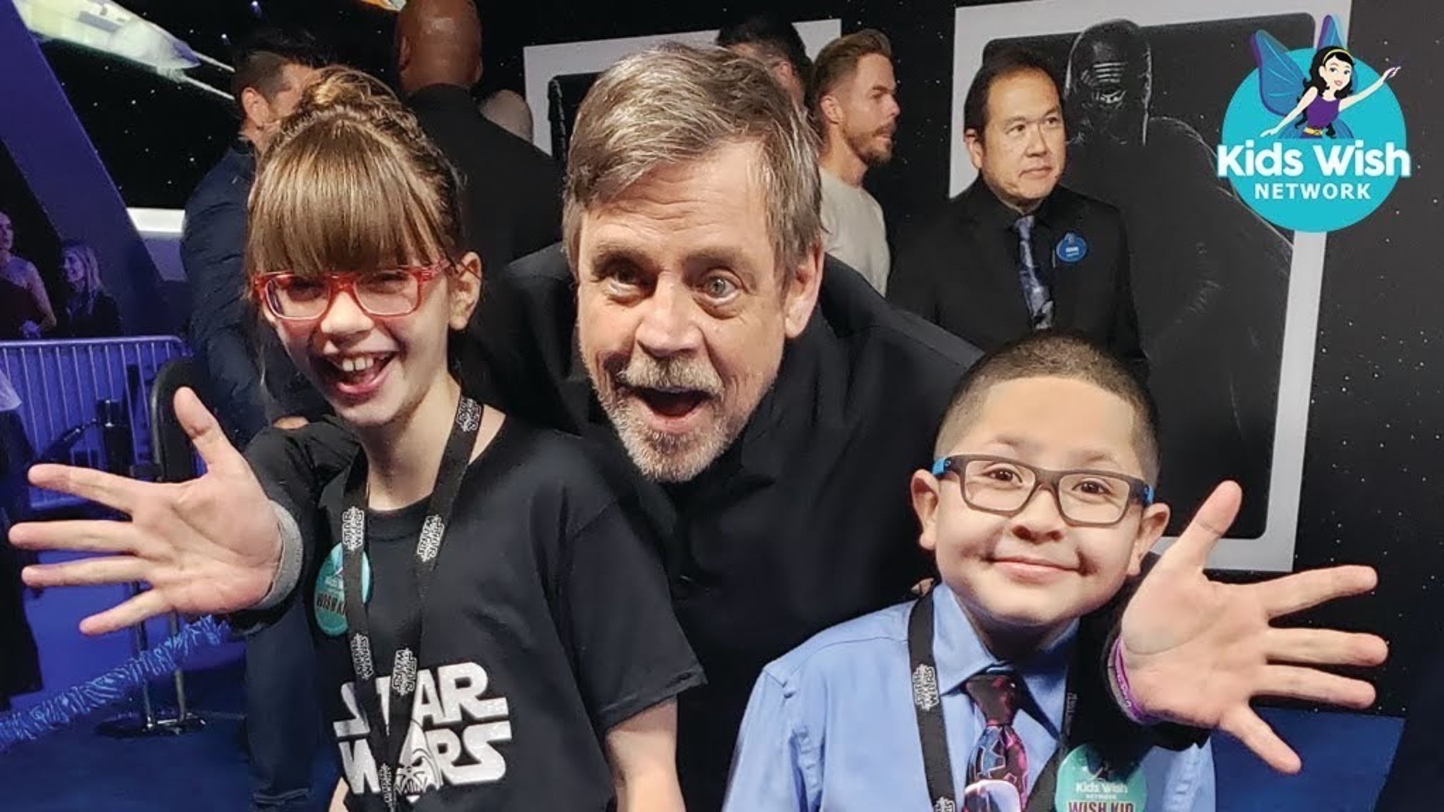 Addysin and Ayden Hang At The "Star Wars" Premiere