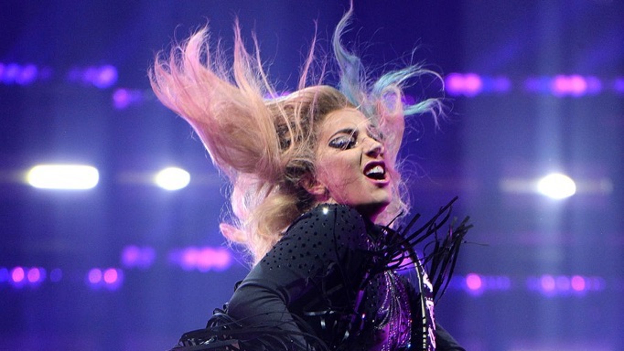 Lady Gaga's Performance Photos