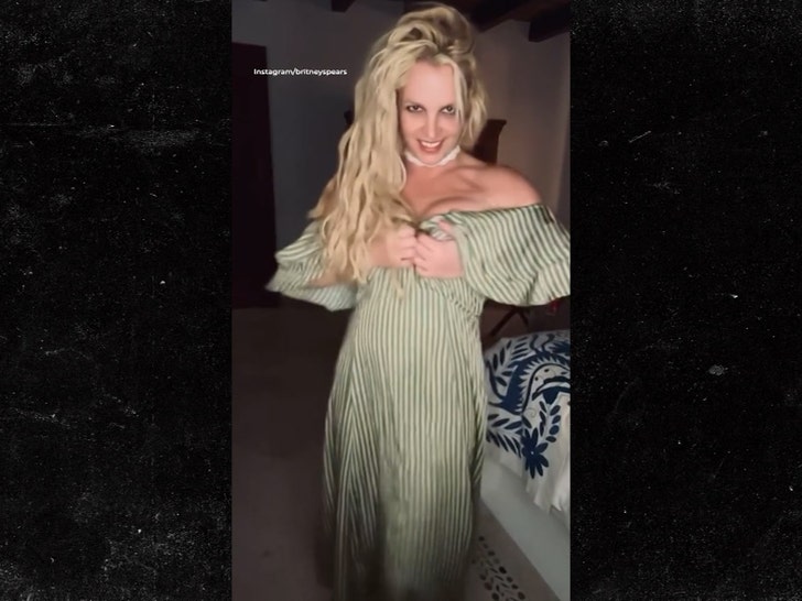 Britney Spears Accidentally Reveals Bare Breast In New Dancing Video Britney Spears Accidentally Reveals Bare Breast In New Dancing Video