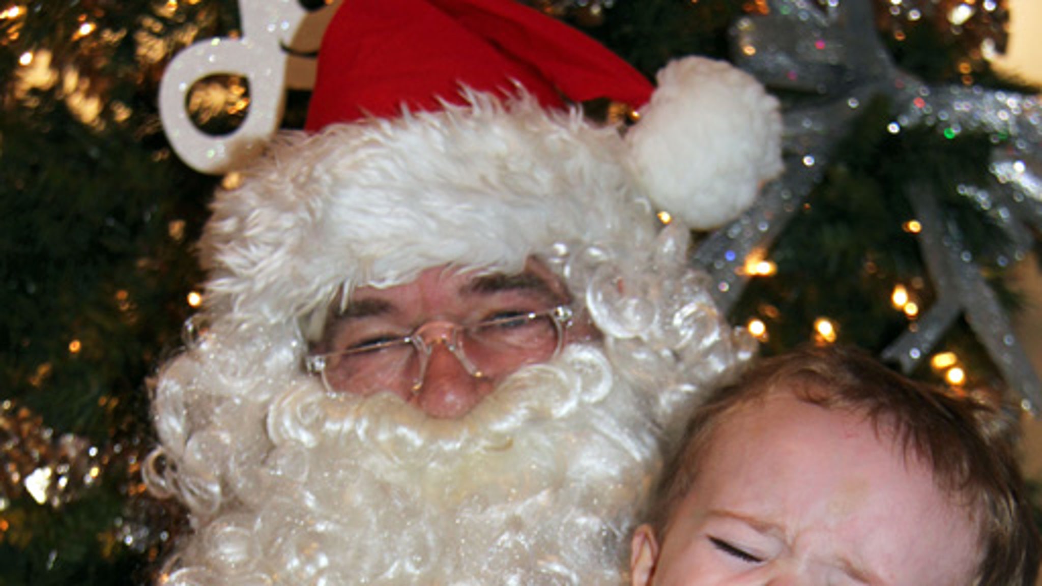 TMZ's Annual Santa Snapshot Contest!