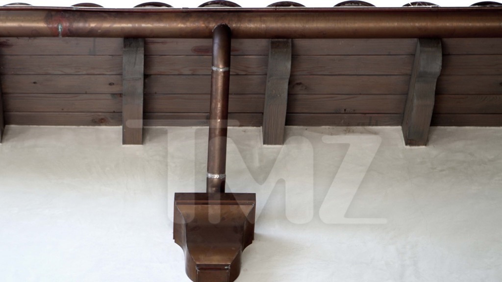 Ed Begley Jr. -- Sustainable House Construction