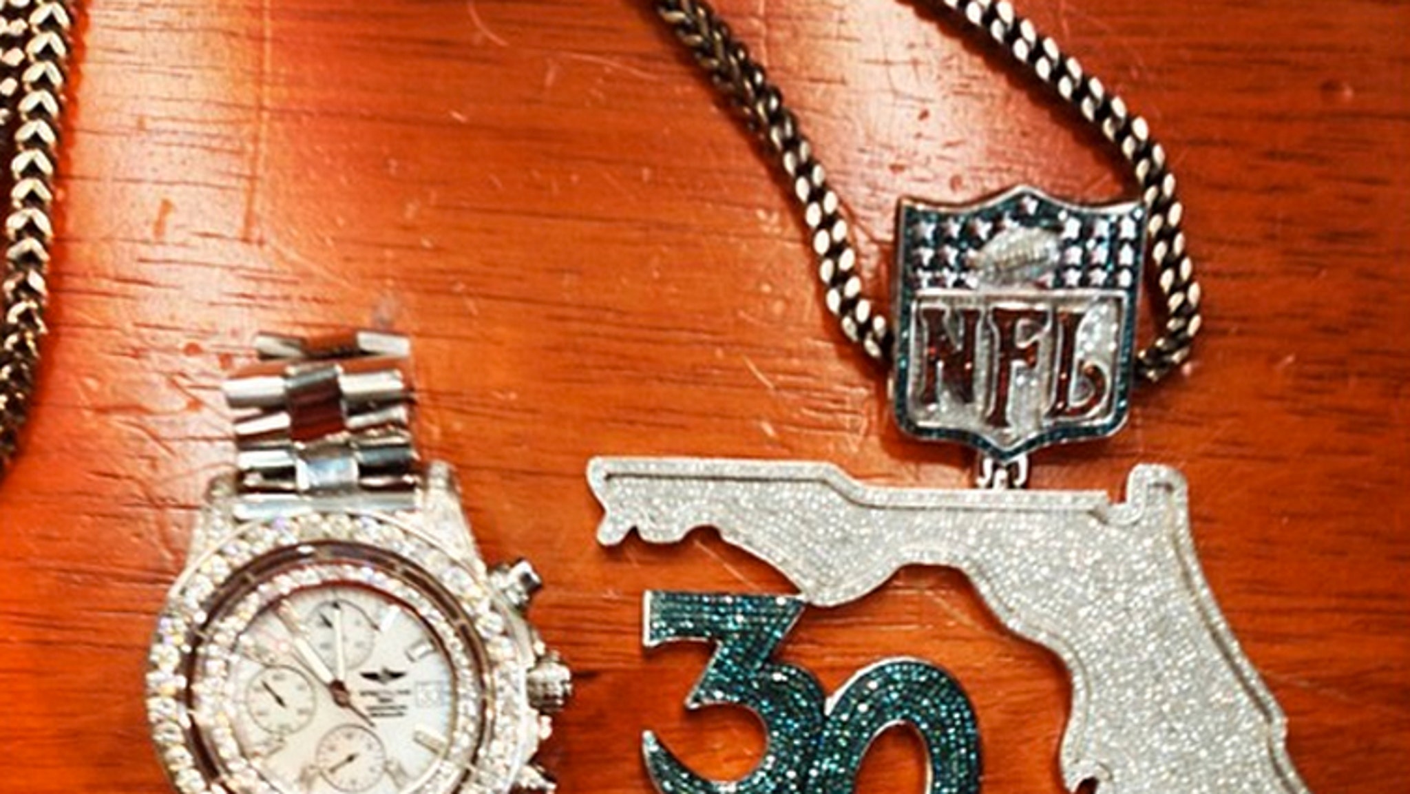 AJS Custom Jewelry Photos