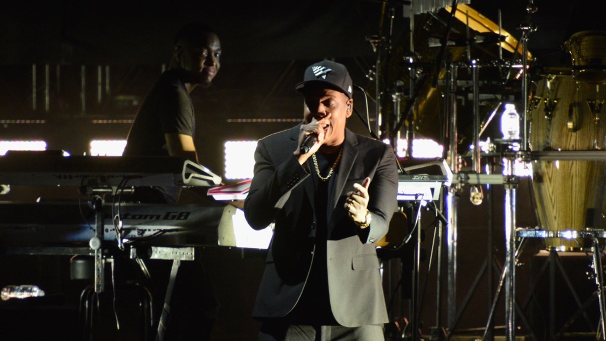 Jay-Z -- Performance Pics