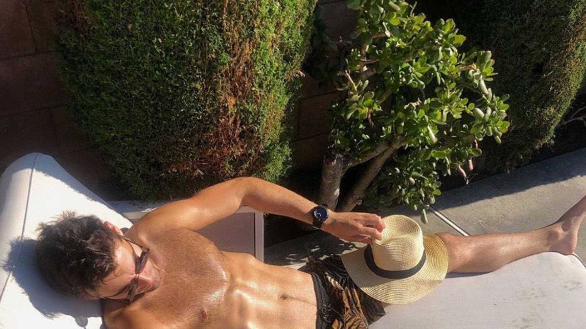 Blake Michael Shirtless