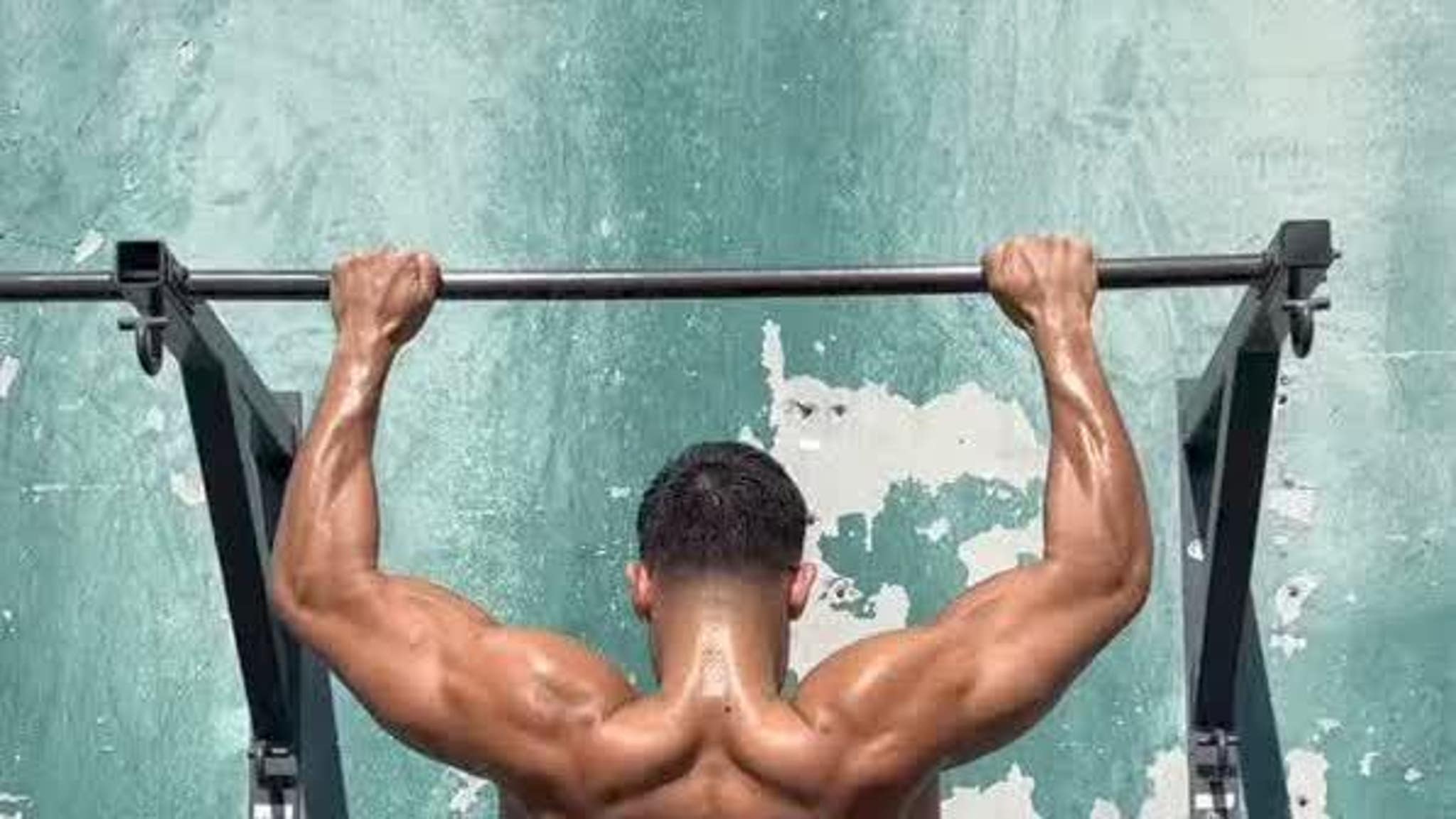 Baby Got Back ... Muscles -- Guess Who!