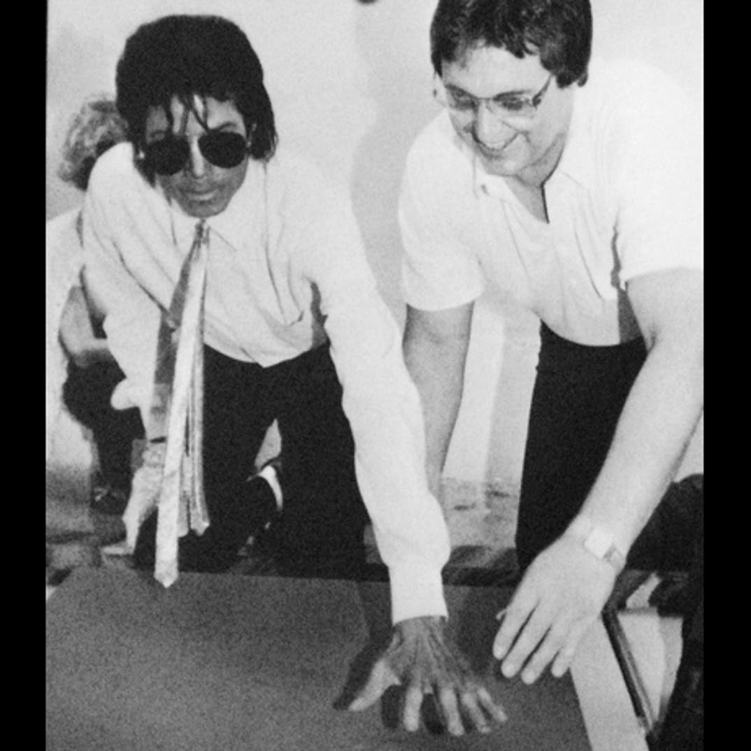 michael jackson hands