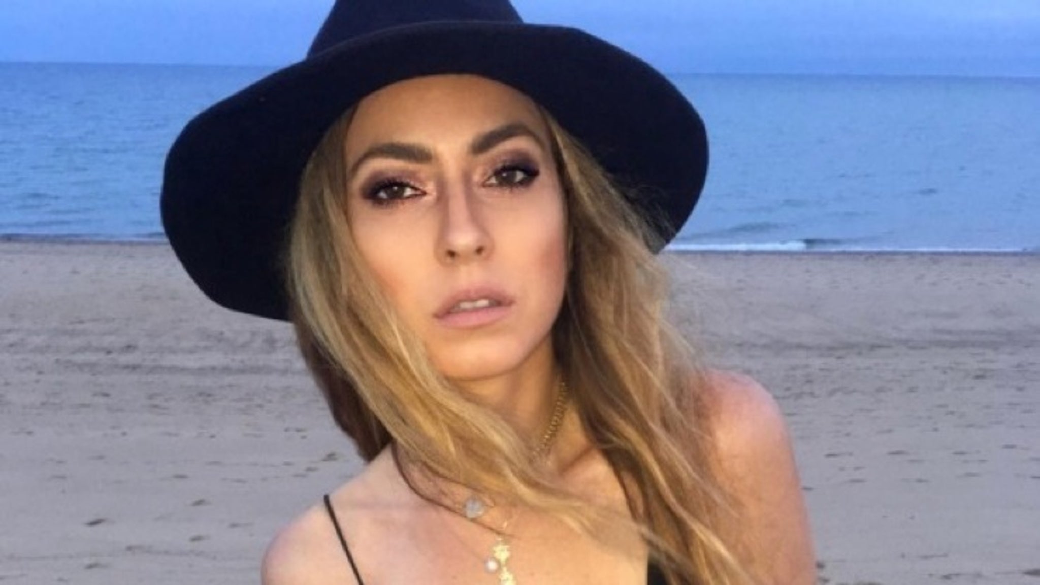 Jami Lea Grace Miller's Hot Shots