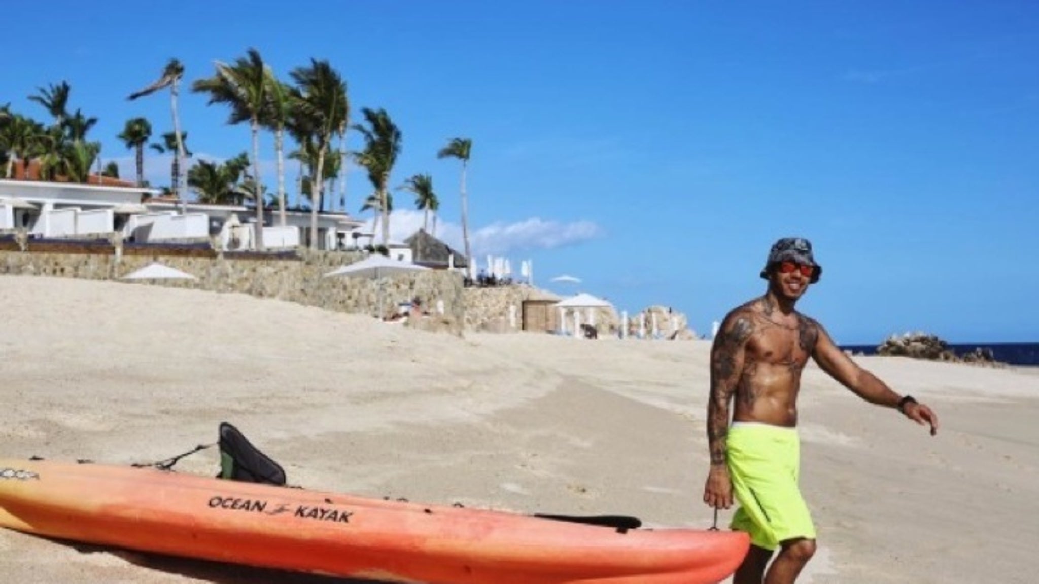 Lewis Hamilton's Shirtless Photos