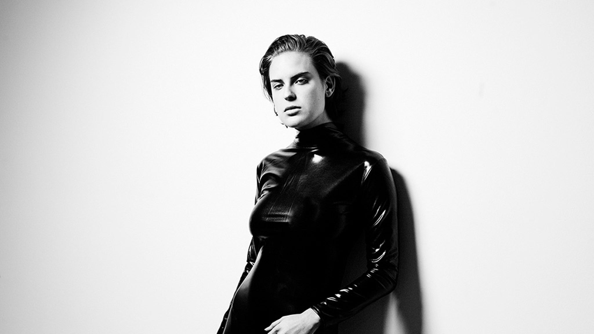 Tallulah Willis Feelin Herself Very Nsfw Shoot