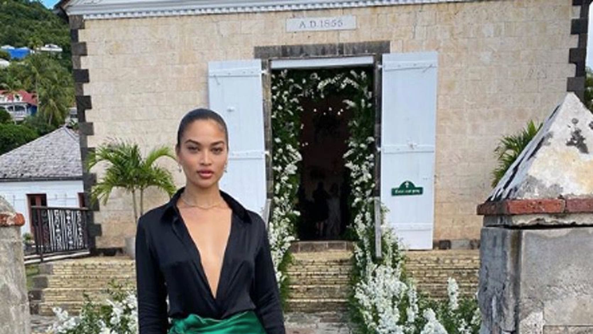 Models In St. Barts