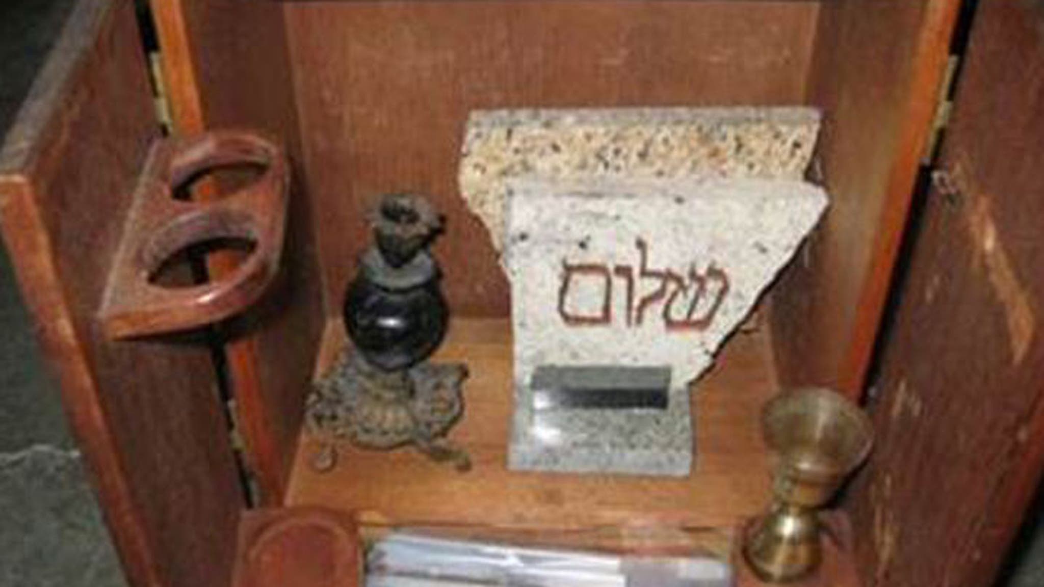 Dybbuk Box Zak Bagans