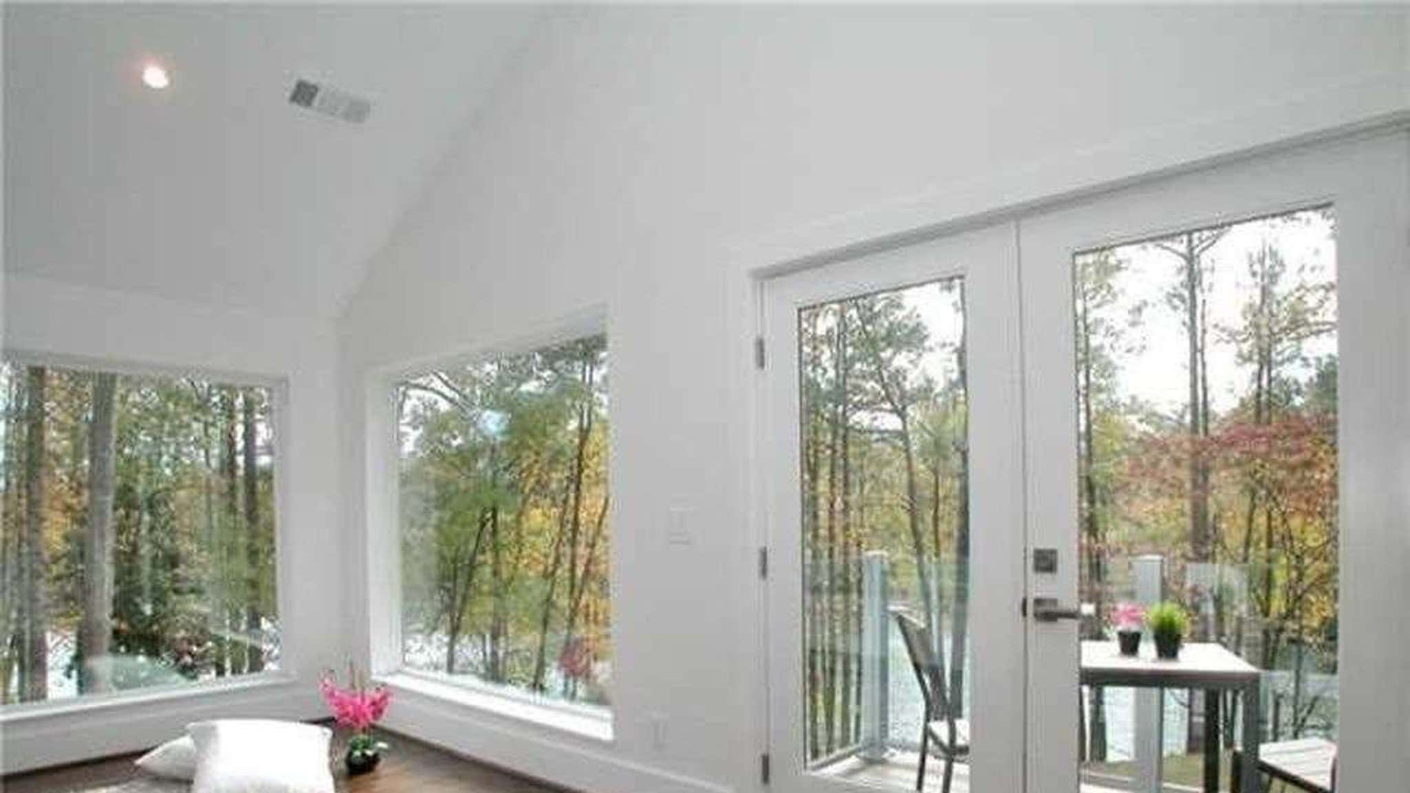 Cynthia Bailey's New Atlanta Lake House