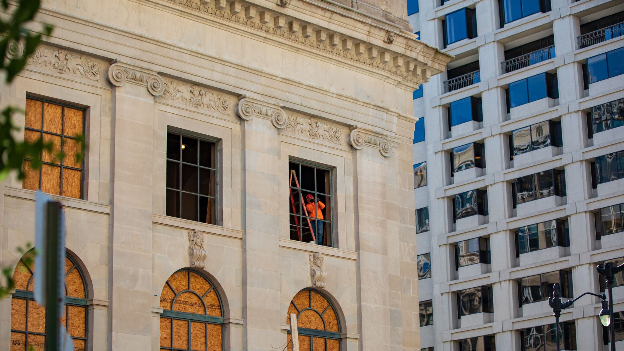 D.C. Buildings Board Up Windows Ahead of Election