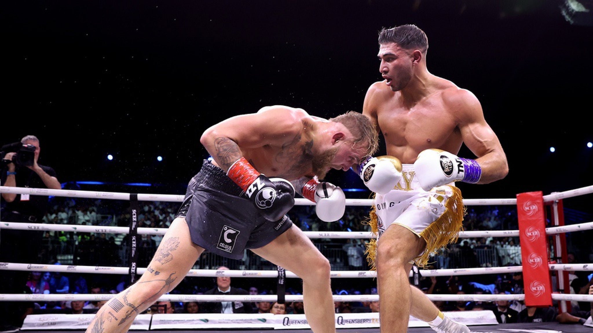 Jake Paul vs Tommy Fury Best Fight Shots