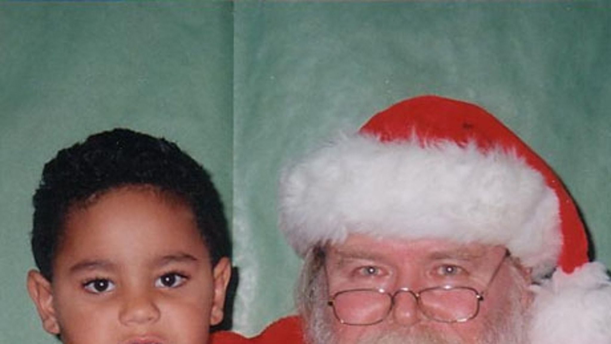 TMZ's Santa Snapshots Contest