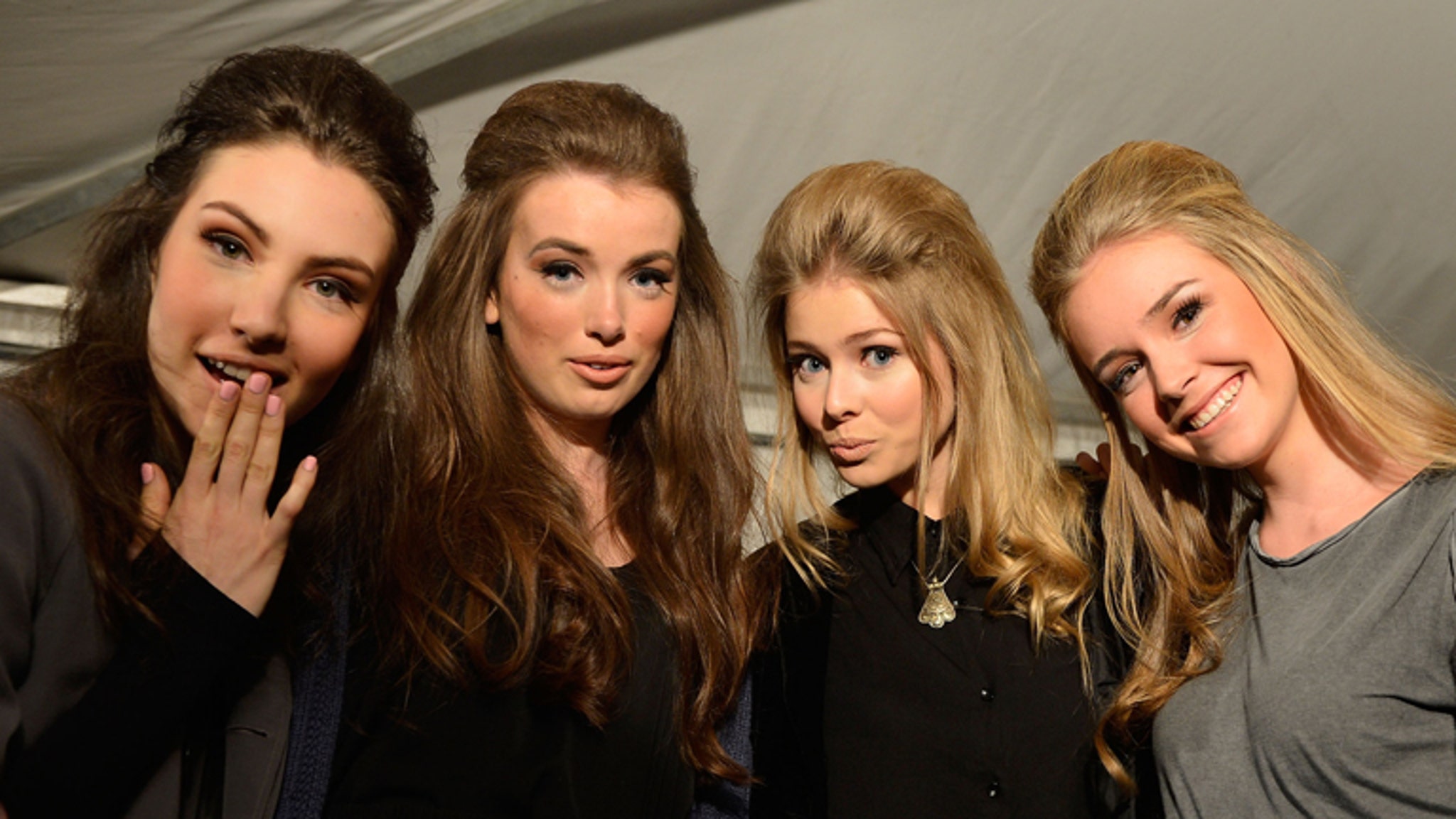 Model Mayhem -- A Sneak Peek Backstage