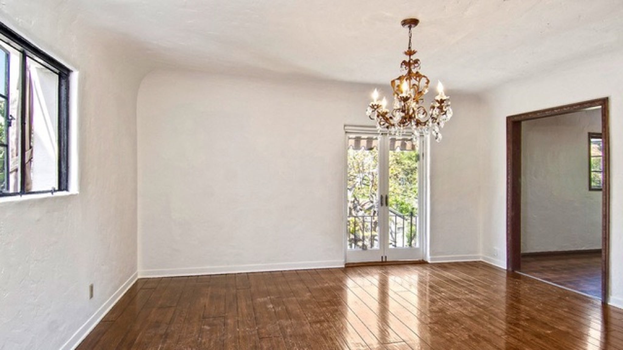 Doris Roberts' Hollywood Home Listed for $2.45 Million