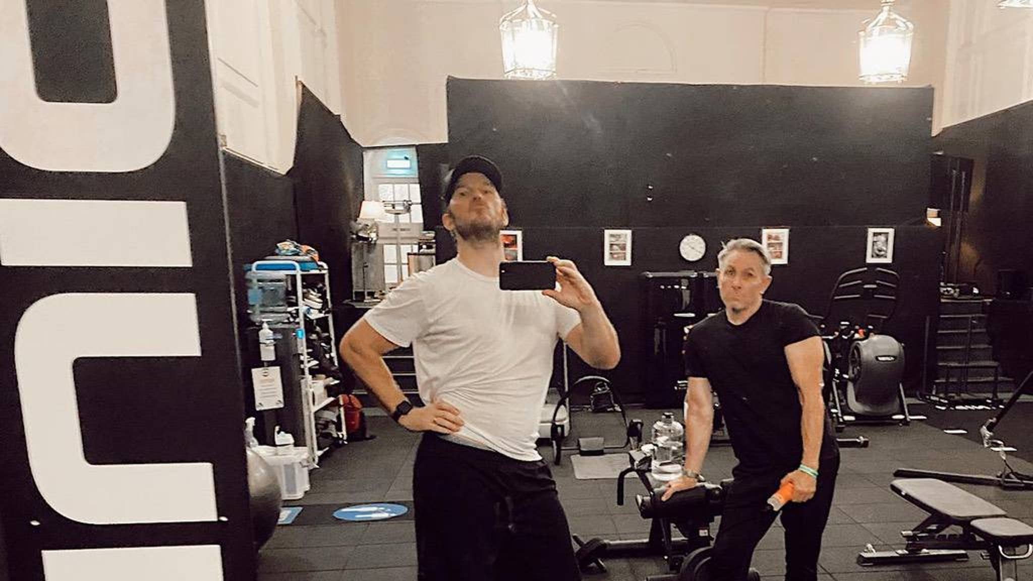 Stars Breaking A Sweat