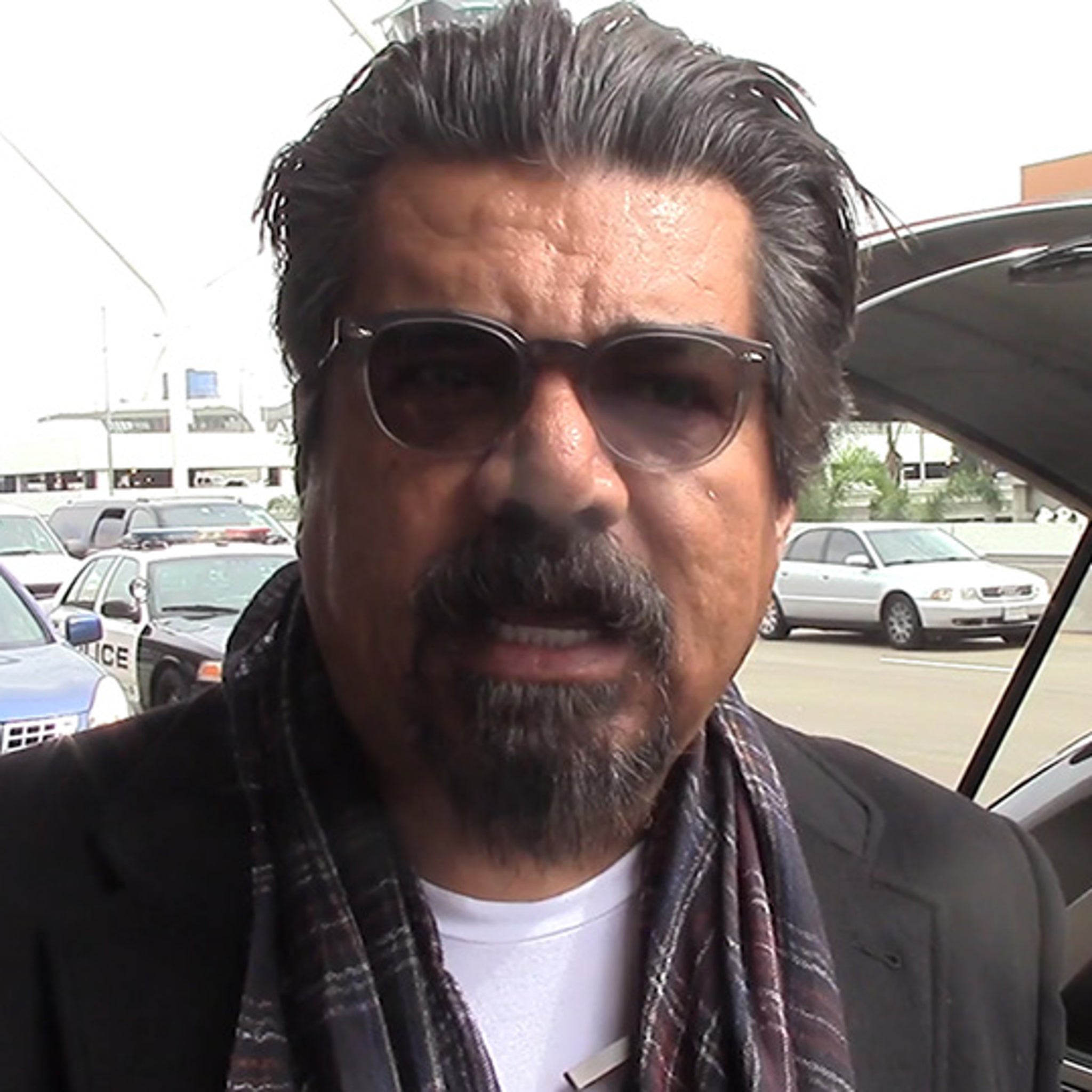 Don Lopez's Instagram, Twitter & Facebook on IDCrawl