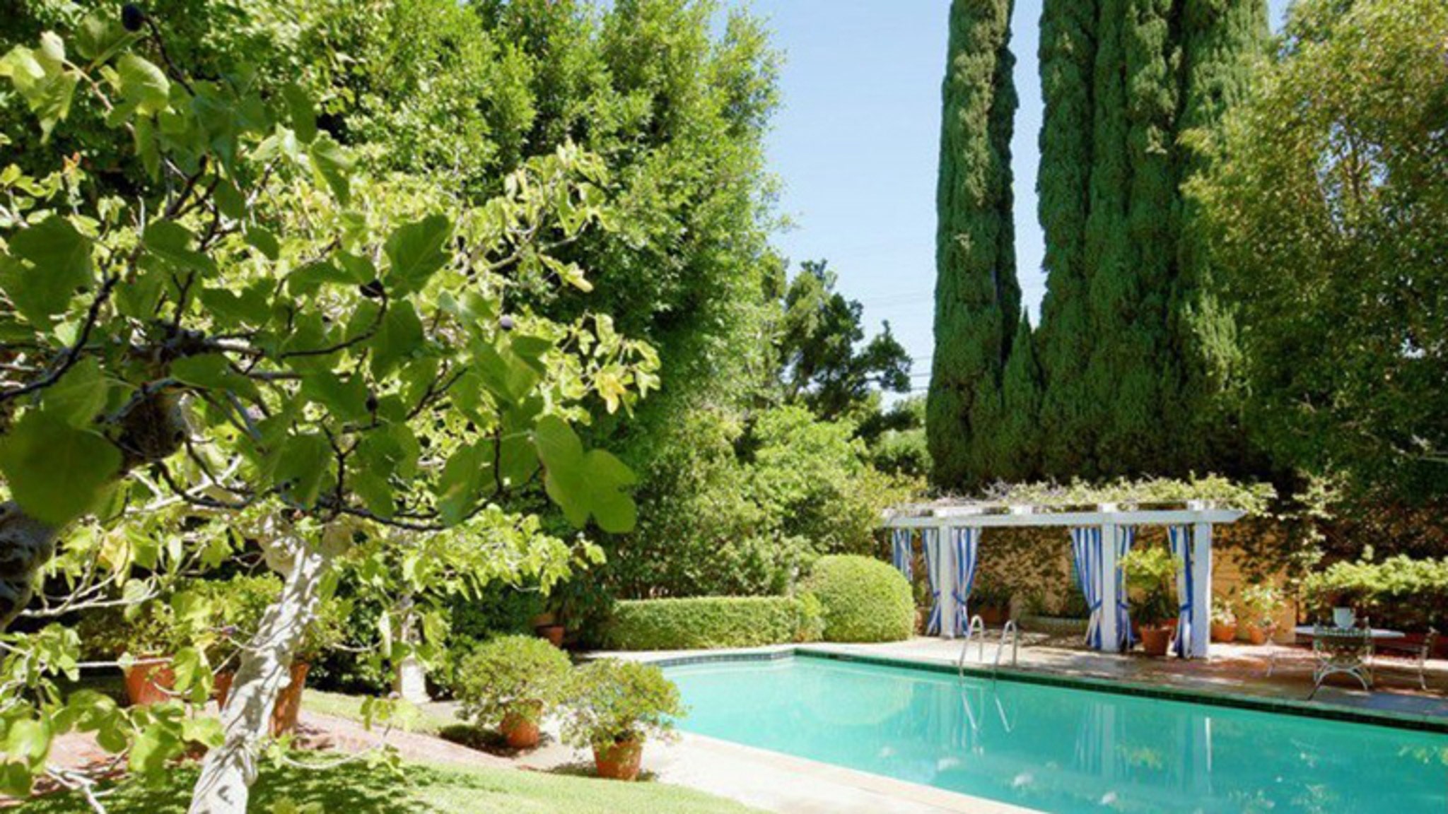 Mitzi Gaynor's Mansion -- For $ALE!