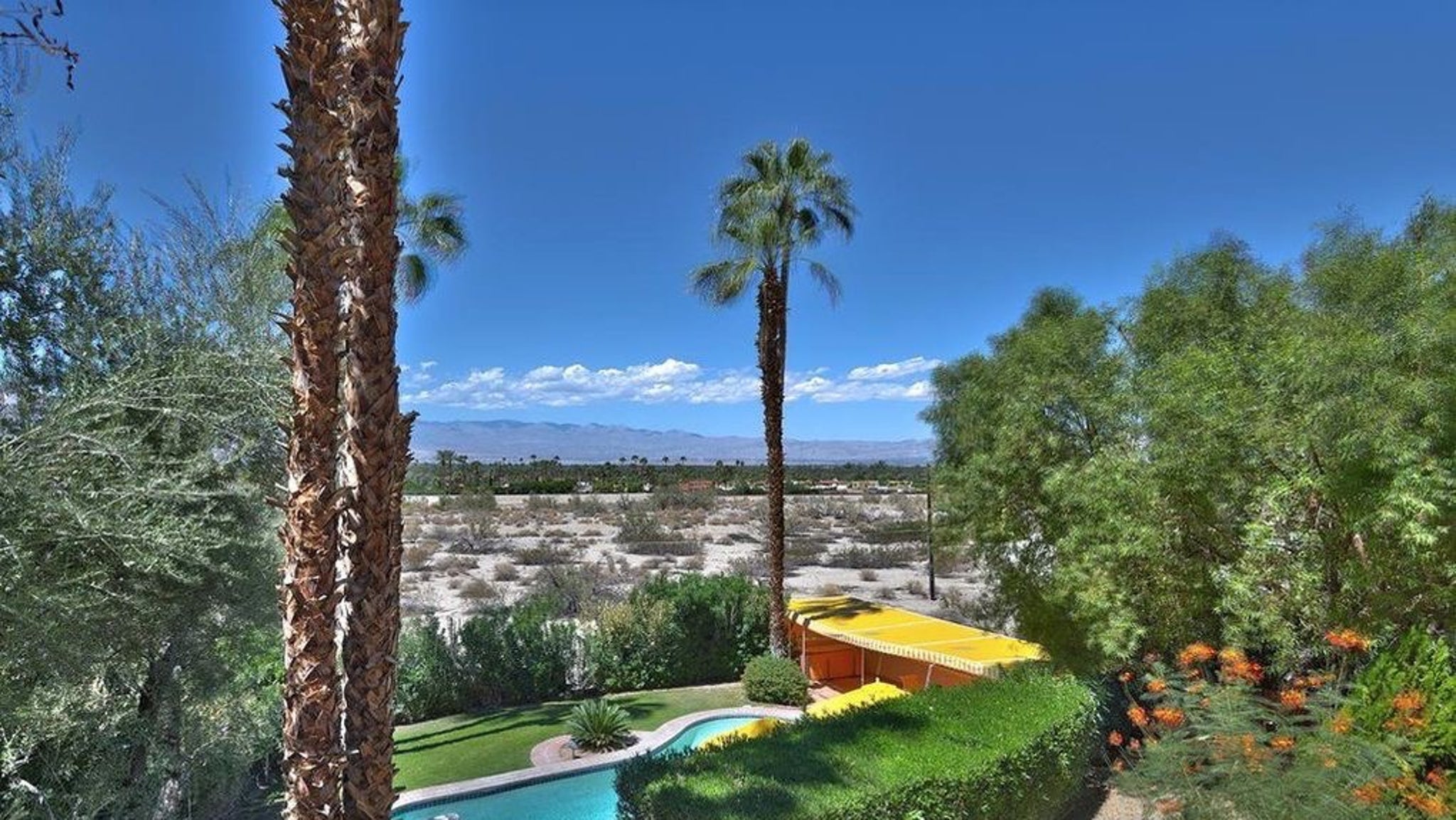 Howard Hughes' Hot Palm Springs House